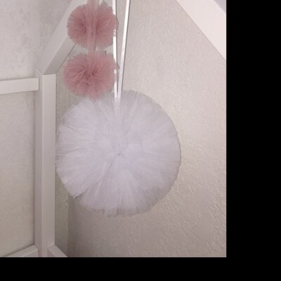 Peach Tulle Pom Poms / Wedding Party Decorations / Girls Birthday Party ...