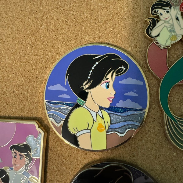 Melody Locket Necklace - Etsy