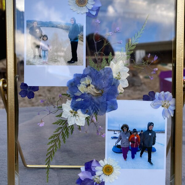 Personalized Polaroid Picture Frame With Real Pressed Flowers, Custom ...