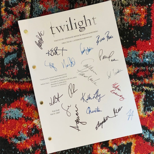 Twilight Film Movie Script Screenplay With Signatures, Autographs ...