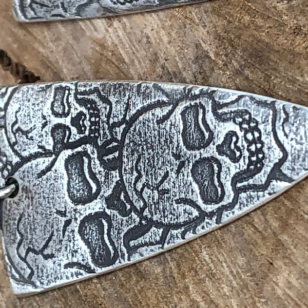 2131 Rolling Mill (skulls) Low Relief Pattern Overall Pattern (2"x3.5 ...