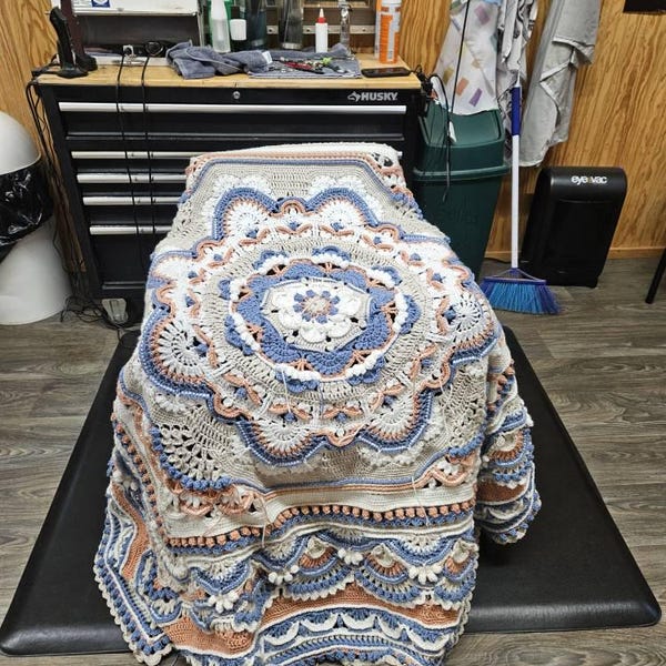 Blooming Joy Crochet Blanket Pattern: Vintage Vibe Photo Tutorial (PDF ...