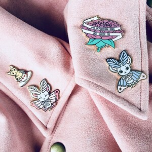 Tiny White Bat Hard Enamel Pin V2 Standard A Grade | Etsy