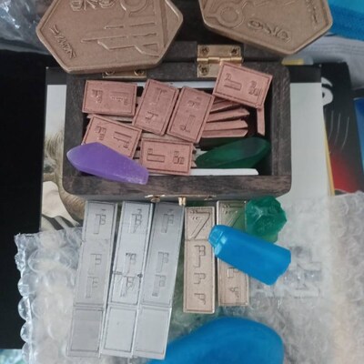 Deluxe Republic Credit Set - Etsy