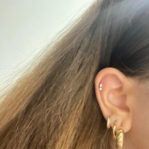 14k Solid Gold Vertical Helix Piercing Five Bezel Sparkle Bubble Stud ...