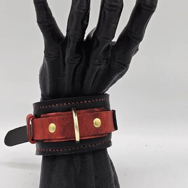 Leather Cuffs Pattern PDF: DIY Wrist Cuffs Template - Etsy