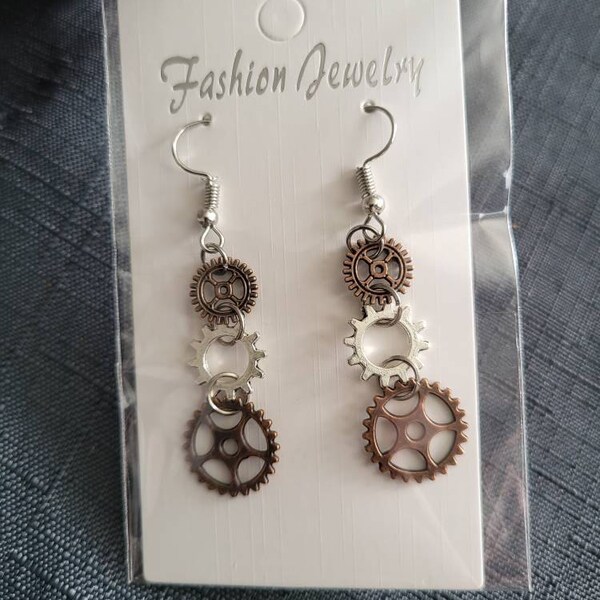Steampunk Cog Theme Earrings, Steampunk Gold Cog Earrings, Clip on ...