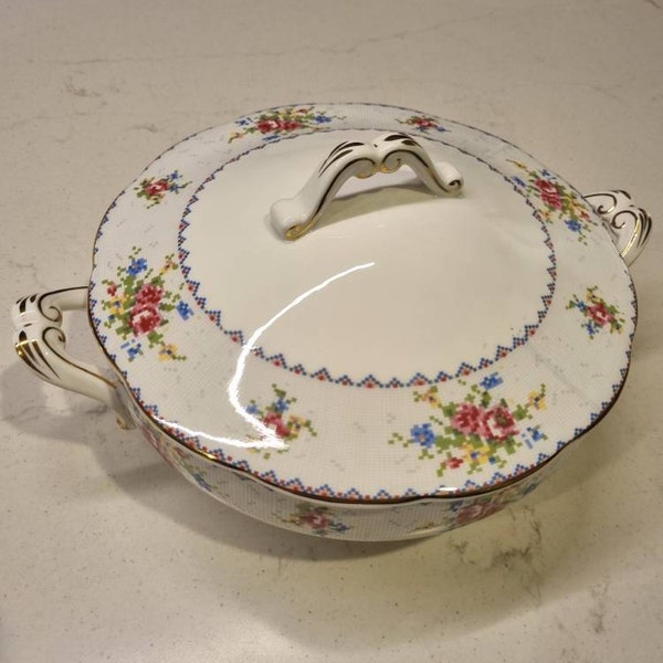 Halloween, Skull Skeleton Bulging Eyes Illuminated Blinking Eyes ...