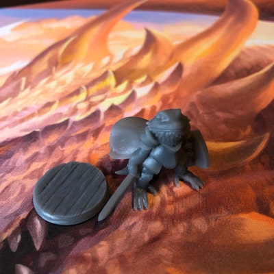 Bearded Dragonborn / Lizardfolk Miniature RPG Minis DND D&D RPG ...