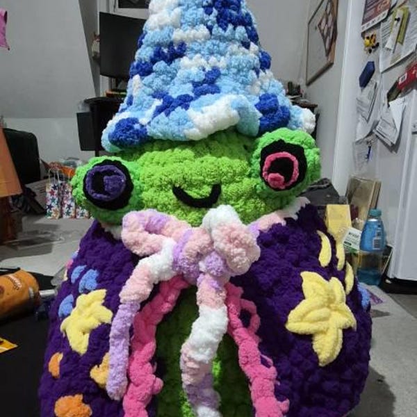 Jumbo Wizard Frog Crochet Pattern / Chunky Crochet Wizard Mage / US PDF ...