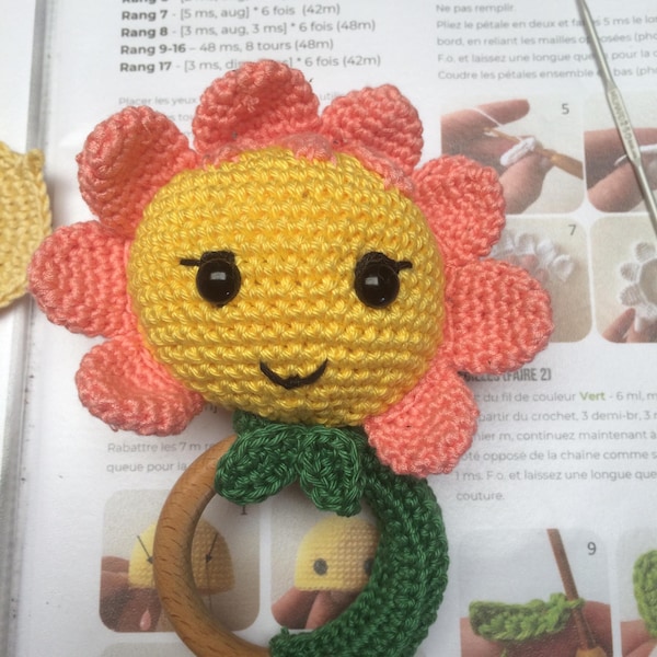 Daisy Flower Baby Rattle Crochet Pattern - Flower Amigurumi Crochet ...