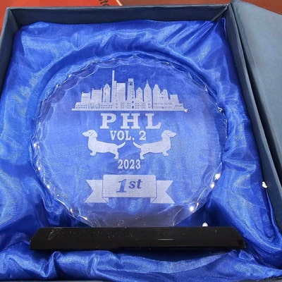 Custom Round Award Appreciation Award Retirement Award End of the Year ...