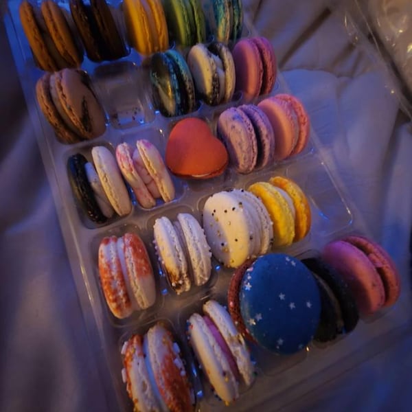 25 Pack Grape French Macarons - Etsy