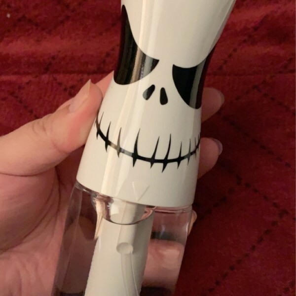 Jack Skellington Vinyl Sticker Decal - Great for Book Covers Cars ...