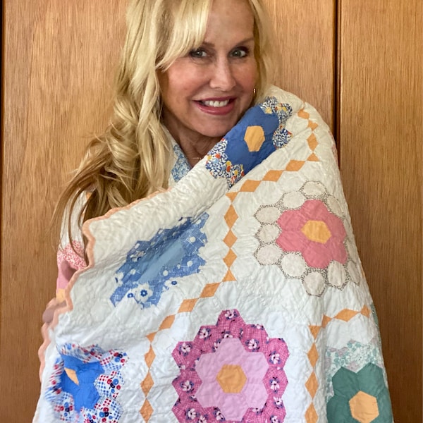Southern Belle Quilt 86" X 86" 1960s Machine Applique & Quilted Hand ...