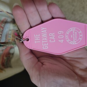Getaway Car Keychain in Pink Motel Keychain Vintage Hotel Tag Cute ...