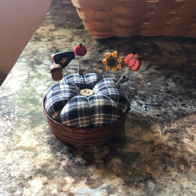 One Handmade Primitive Pin Keep / Pincushion / Pin Cushion in - Etsy