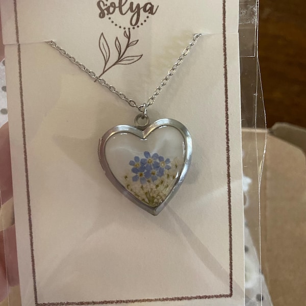 Night Sky Forget Me Not Locket Necklace - Etsy