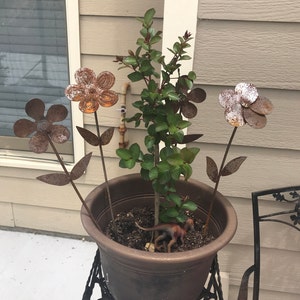 Set of 4 Cut Iron Metal Small Flower Picks Garden Stake Yard Lawn ...