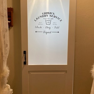 Cat Bathroom / Litter Box Vinyl Decal - Etsy