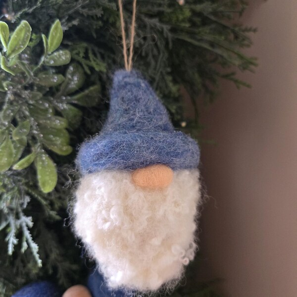 Santa Hand Painted on a Vintage Sap Spout - Maple Sugaring - Syrup ...