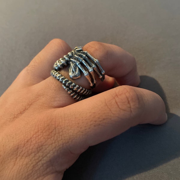 MR. Giger Inspired , Alien Facehugger Ring, Facehugger, Chestburster ...
