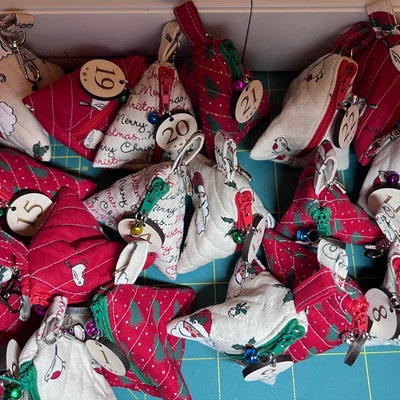 Baby Rag Quilt PDF Sewing Pattern and Templates. QR Code Takes You to a ...