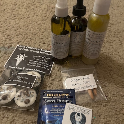 Snake Eyes Oil, Conjure Oil, Gamblers Oil, Fast Luck Oil, Lucky Conjure ...