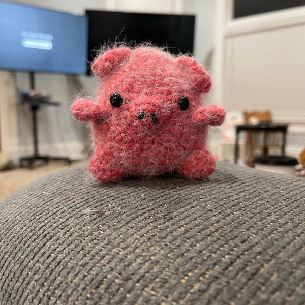 LOW-SEW Tiny Pig Crochet Pattern, PDF Instant Download Instructions - Etsy