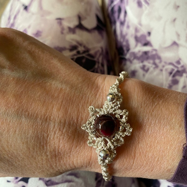 Wrap a Stone in a Bracelet / Pdf Macrame Tutorial / Pattern ...