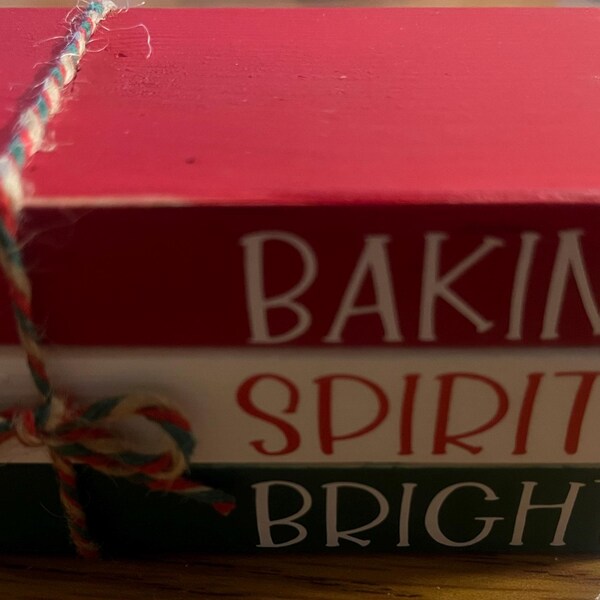 Christmas Mini Wood Book Stack/ Have Yourself a Merry Little Christmas ...
