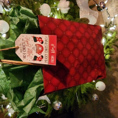 Christmas Gift Tags, Hot Chocs and Fuzzy Socks, Teacher Staff Employee ...