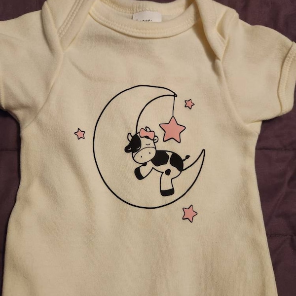 Cow on Moon SVG. PNG. Cricut Cut Files, Silhouette. Stencil, Outline ...