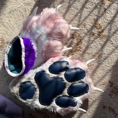 Pattern and Tutorial: Retractable Claws for Fursuits - Etsy
