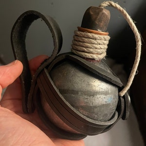 Leather Clamshell Gauntlets - Etsy