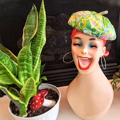 Artistic Vintage Fiberglass Adult Female Smiling Costume Mannequin Head ...