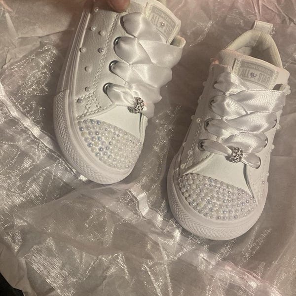 Personalized Pearls Crystal Wedding Converse for Bride / White Wedding ...