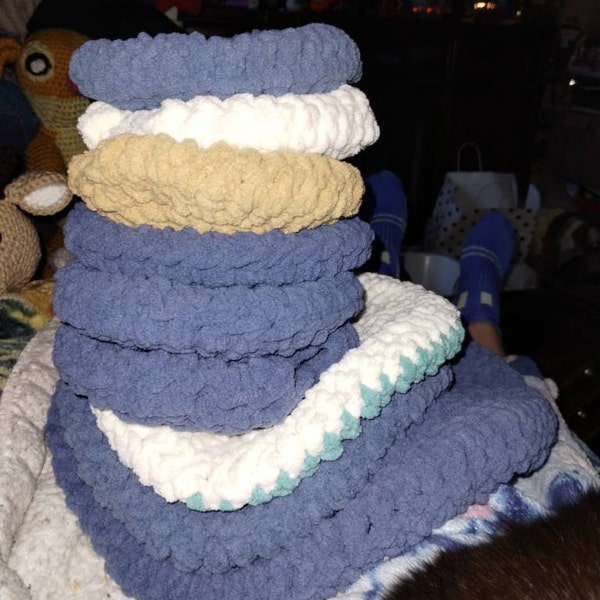 BUNDLE! 20% off - Donut Den Crochet Patterns (all 3 Sizes) - Snake Hide ...