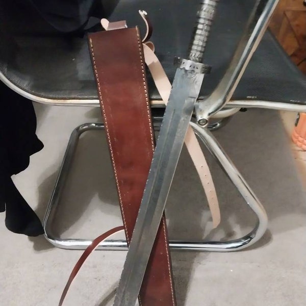 Custom Hand Forged Damascus Steel Blade Medieval Sword, 28" OA - Blood ...