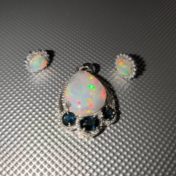 HIGH Quality Dot Fire Ethiopian Opal Oval Shape Smooth Polish Loose ...