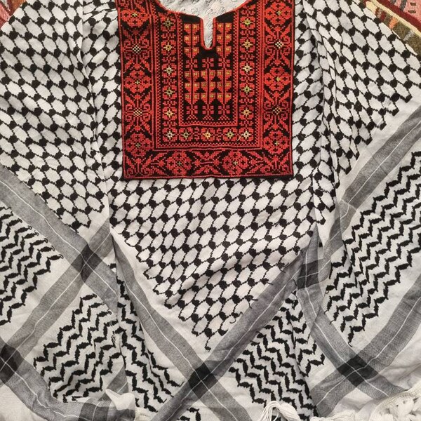 Keffiyeh Shemagh Embroidered With Hand Embroidery With A Palestinian ...