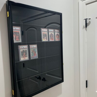 35 Graded Sport Cards / Collectible Trading Card Display Case Wall ...