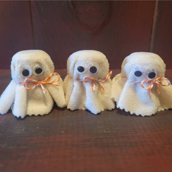 Ghost, Chunky Knit Ghost, Crochet Ghost, Girl Ghost, Halloween Tiered ...