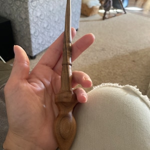 Walnut Wood Spindle Display Stand for Drop and Support Spindles holds ...