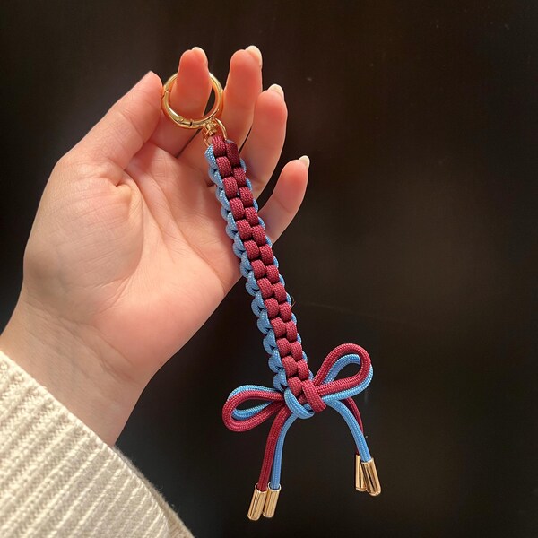 Custom Made Paracord Rope Keychain/bag Charm - Etsy