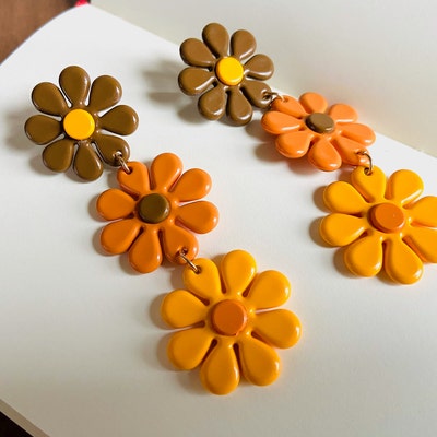 60s Smiley Flower Power Groovy Earrings - Etsy