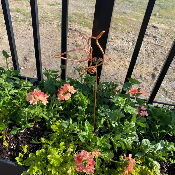 Hummingbird Garden Stake | Handmade Wire Hummingbird Floral Pick ...