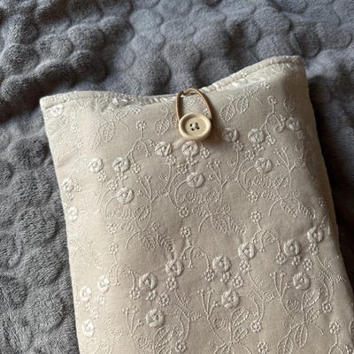 Linen Roses Book Sleeve, Embroidery Book Cover, Linen Flower Book Pouch ...