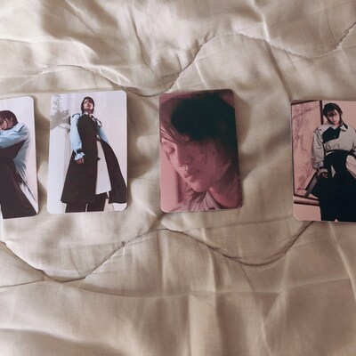 K-POP MINIMALIST POSTERS - Etsy