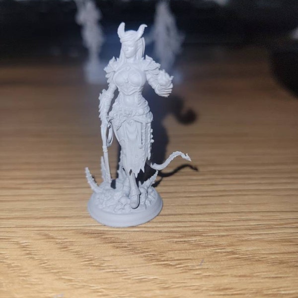 Warlock Female Tiefling Miniature | 28mm 32mm 38mm 75mm | Resin 3D Printed Dnd Pathfinder Mini ...